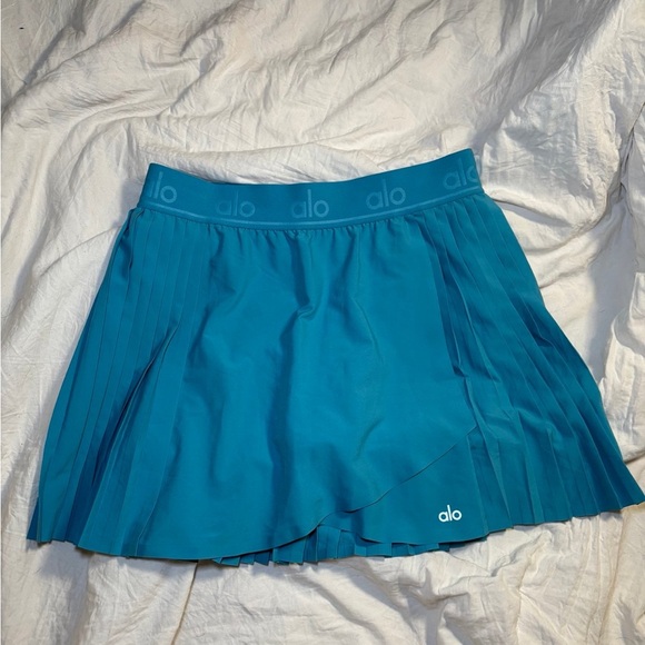 ALO Yoga | Skirts | Alo Aces Tennis Skirt Blue Splash | Poshmark